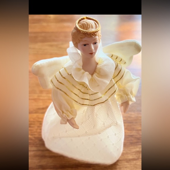 Avon | Holiday | Avon Victorian Angel Ornament Or Tree Topper | Poshmark